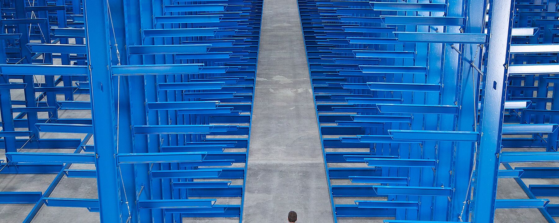 Cantilever racking | narrow aisles warehouses | OHRA UK