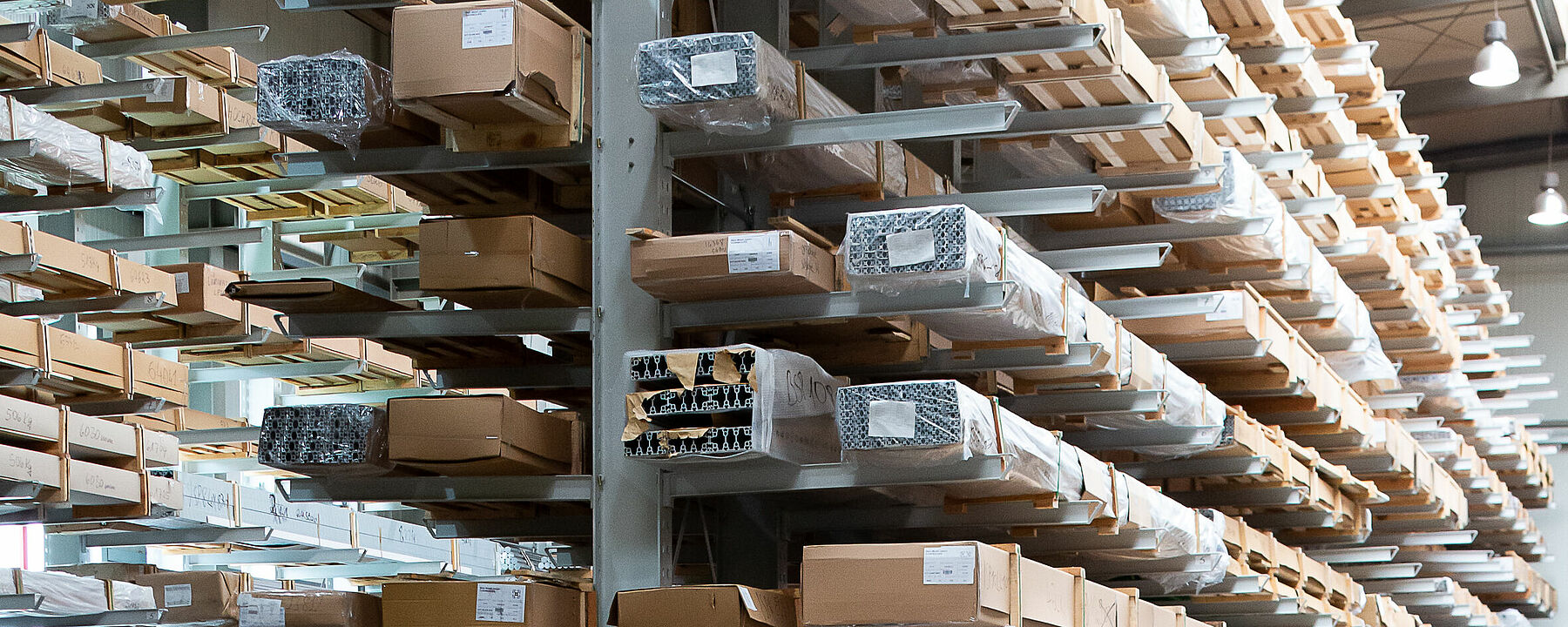 Cantilever racking | Storage systems | OHRA UK