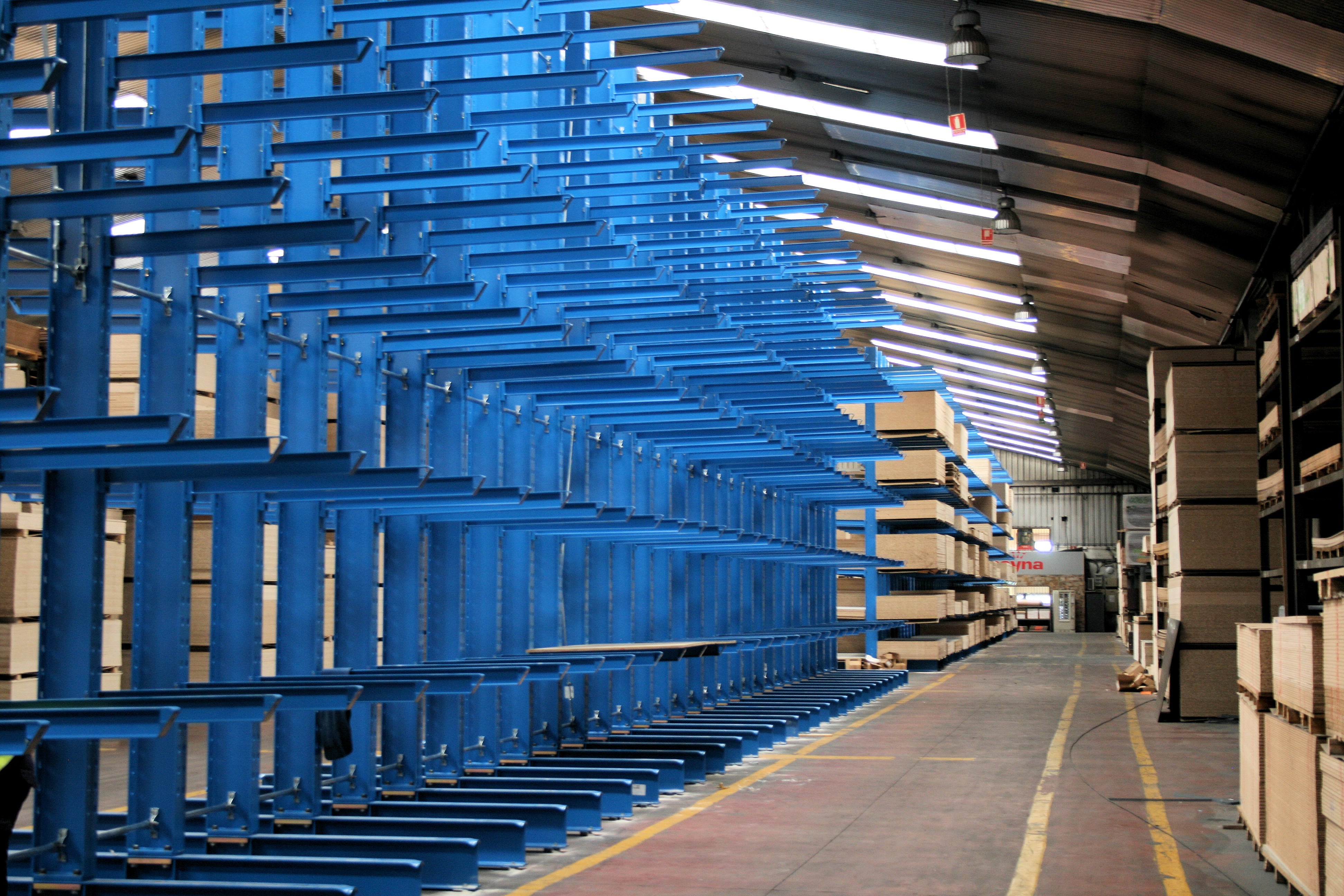 Cantilever racking | Storage systems | OHRA UK